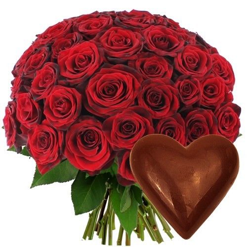 Cadeaux Gourmands "50 ROSES ROUGES + COEUR CHOCOLAT" - Livraison ...
